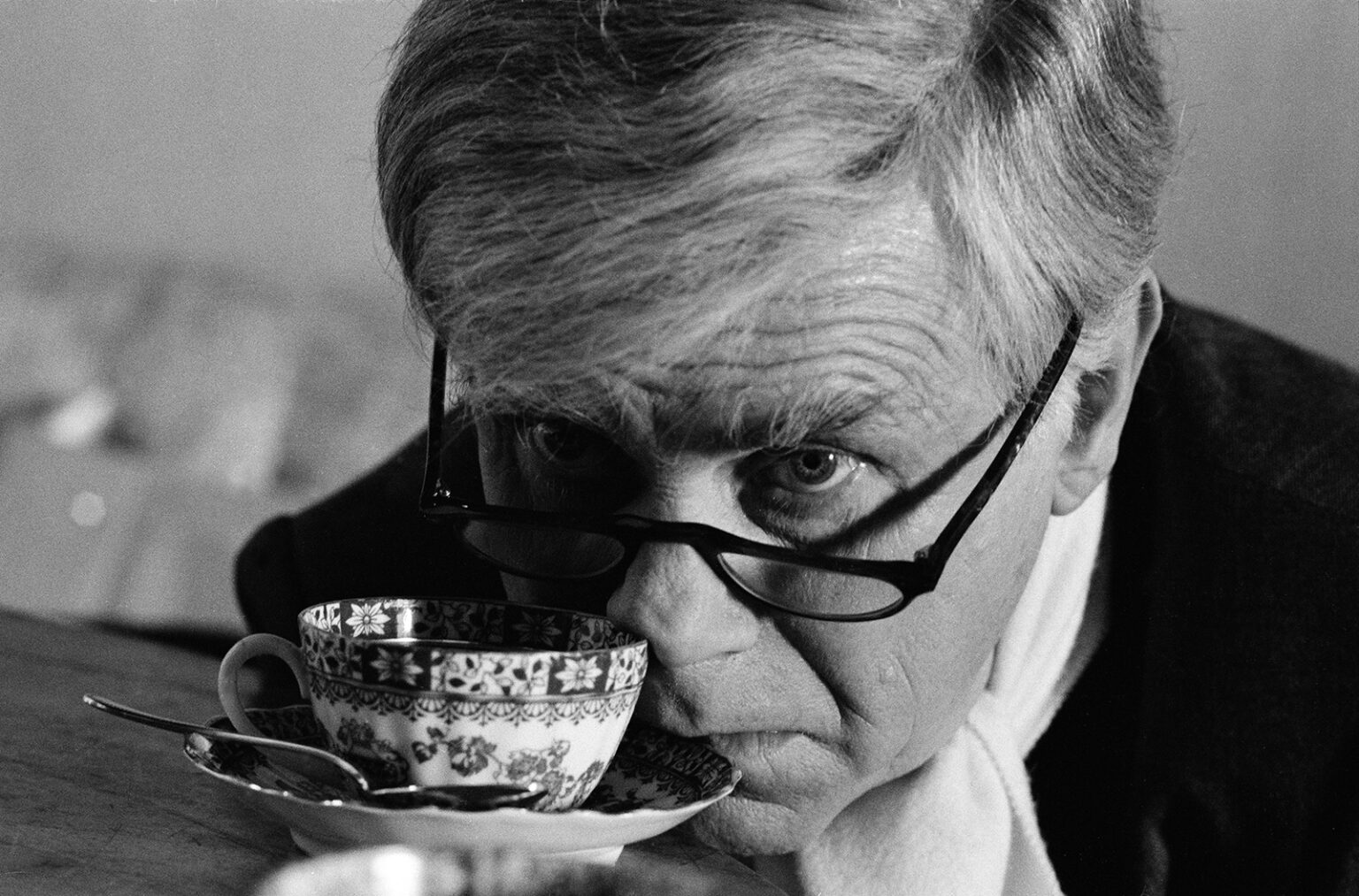 Loriot | ROBERT LEBECK
